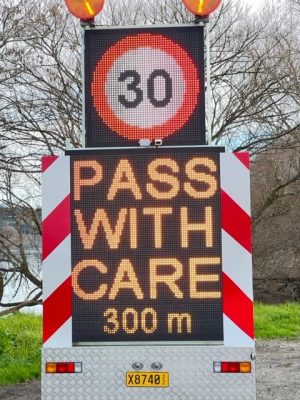 Dual VMS - Versatile Vehicle-Mounted Variable Message Sign